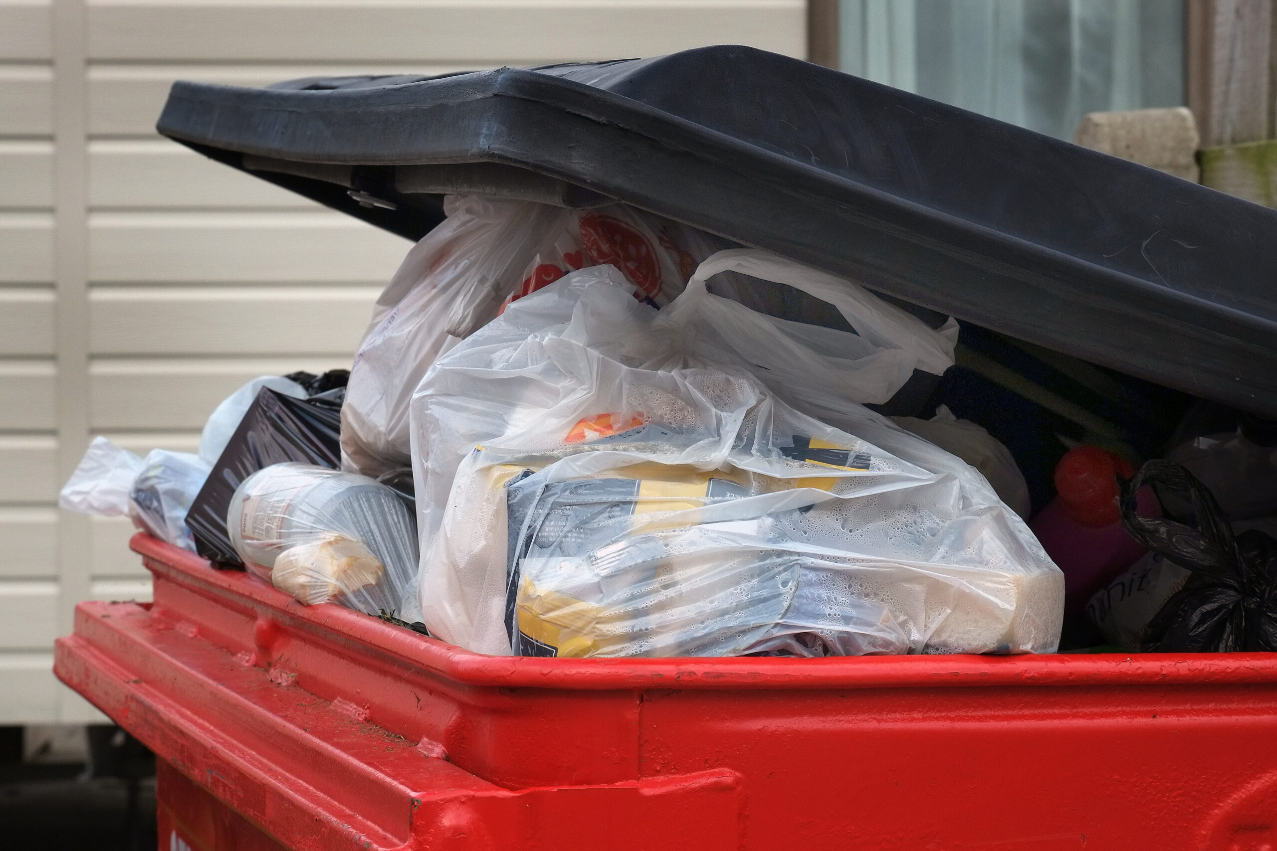 Health and Safety Concerns in Waste Collection - Bartec Municipal ...